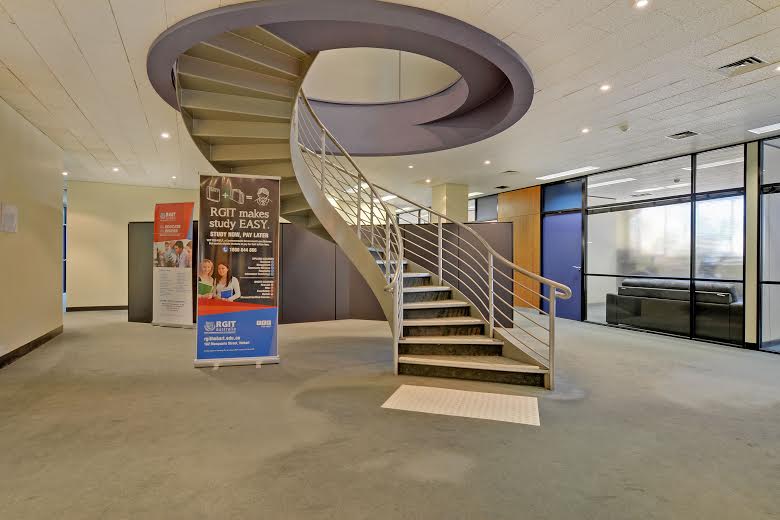 RGIT's Hobart campus - At Education เรียนต่อต่างประเทศ และวีซ่า